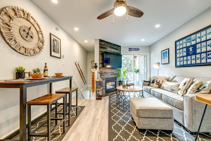 【Ω】𝑻𝑯𝑬 𝑶𝑳𝒀𝑴𝑷𝑼𝑺 Luxury Oasis, Private Hot Tub - British Columbia