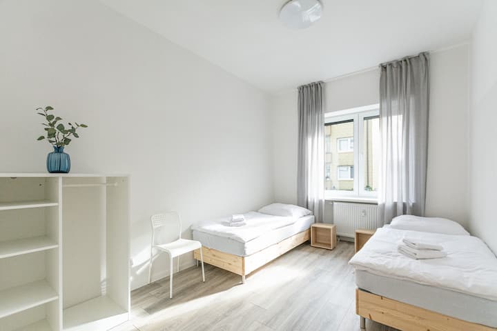 T&k Apartments-duisburg-3 Zimmer Apt-eg Apt 1 - Duisbourg