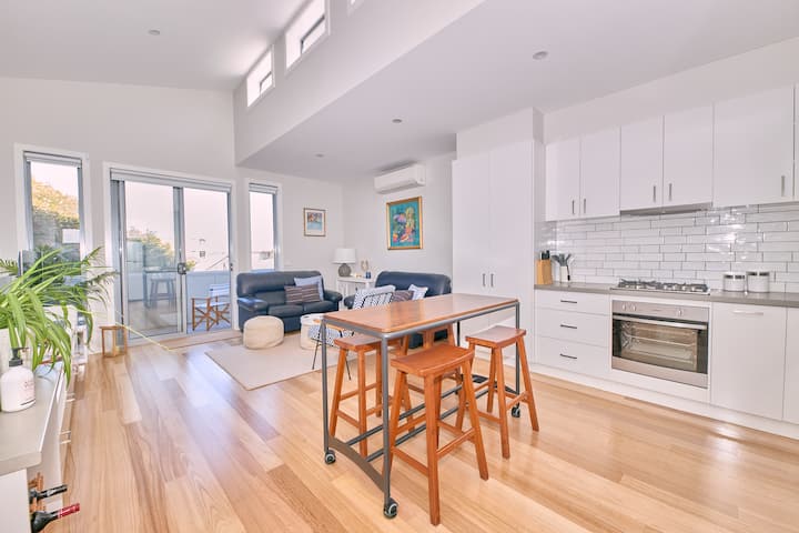 Grove Hideaway - Peaceful 2 Bed Townhouse - Ocean Grove