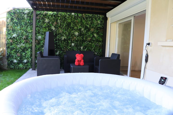 Super Appartement Jardin & Jacuzzi Proche Paris - Gagny