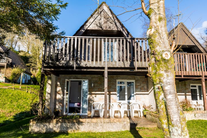 Lovely Cornish Pool Access Lodge At Honicombe Park - Tavistock