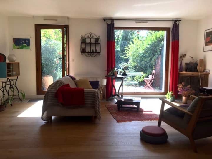 Charmante Maison Montreuilloise (Paris) - Vincennes