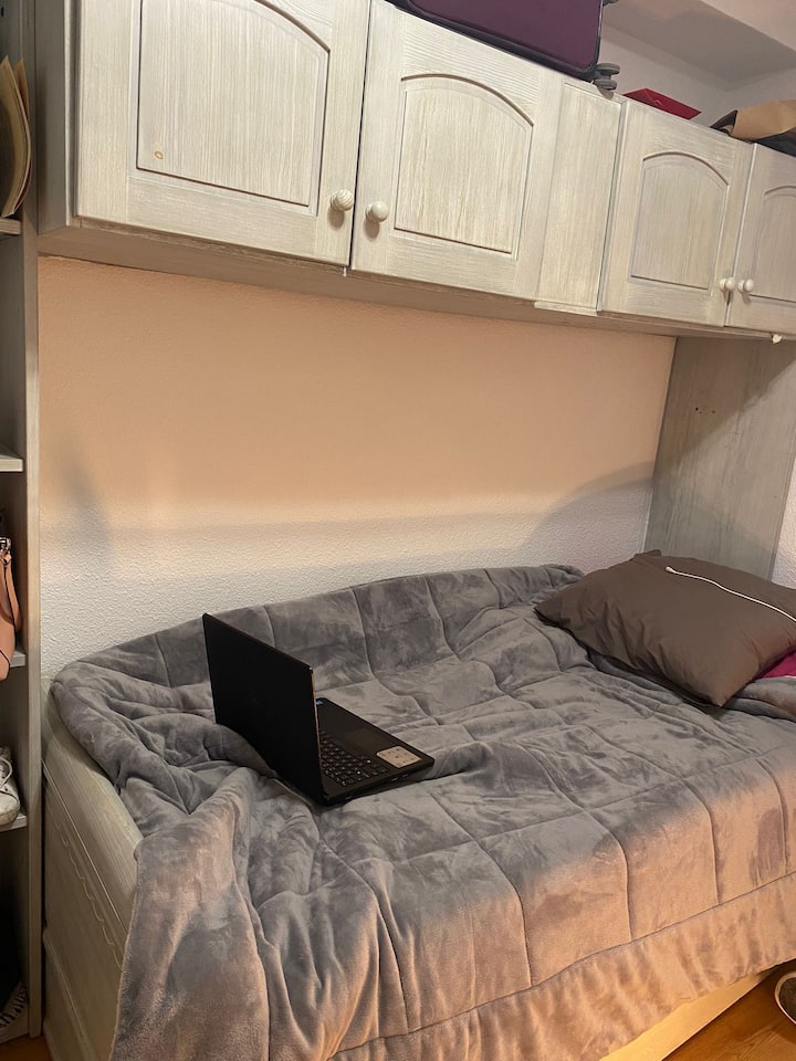 Habitaciones En Zona De Blasco Ibáñez - Valencia