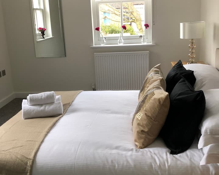 1 Bedroom For Business Guest - Central St Albans! - Harpenden