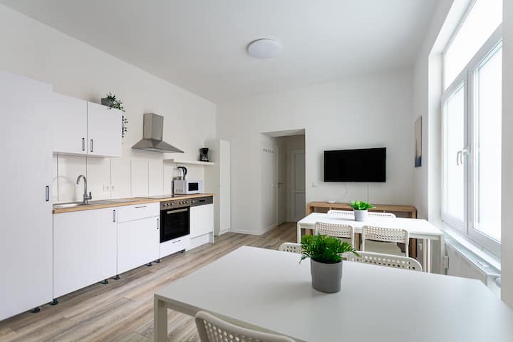 T&k Apartments-duisburg-3 Zimmer-eg/apt 2 - デュイスブルク