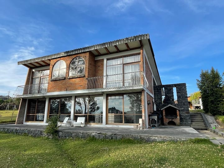 Casa Para Eventos Sociales - Quito