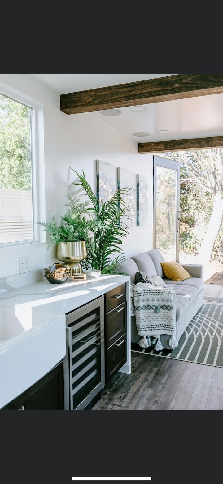 Divine Living - California