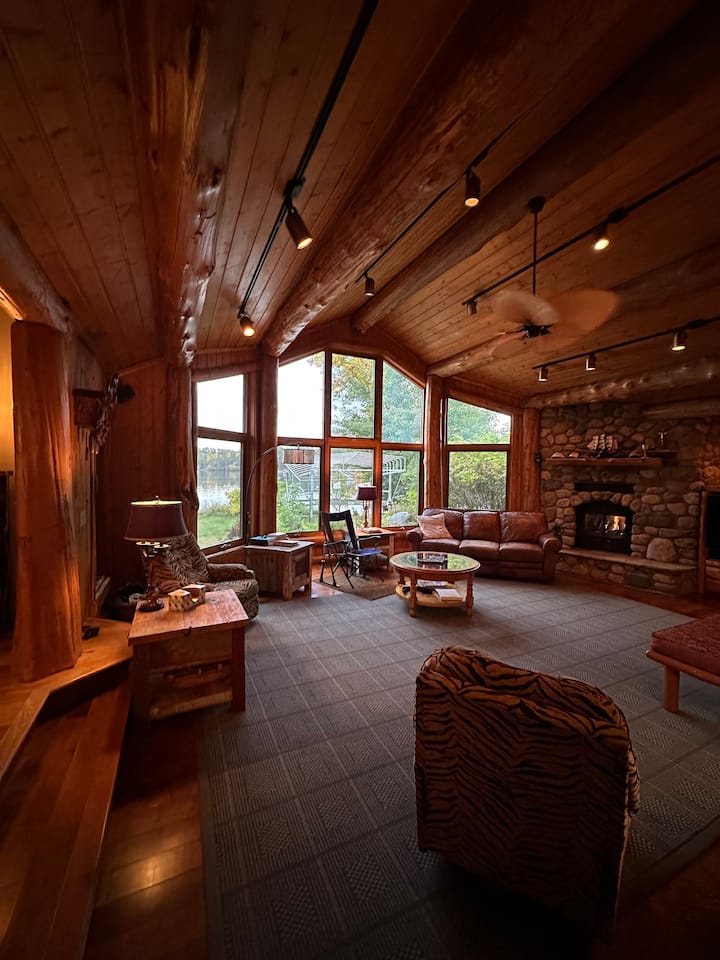 Luxury Lake Home On Gull Lake - Brainerd, MN