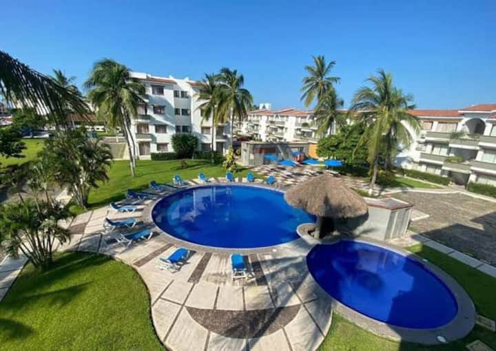 Departamento, Con Alberca Y Club De Playa - Manzanillo, Colima, Mexico