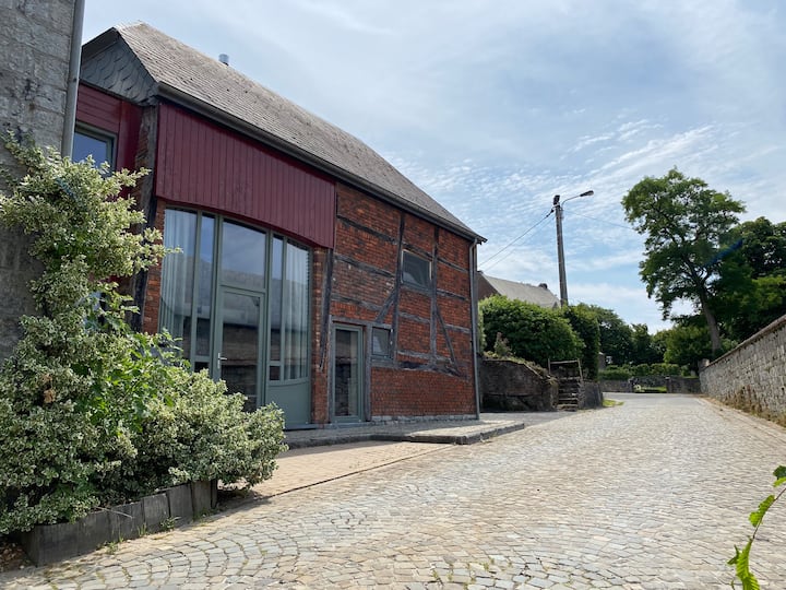 Maison Oliso : Ancienne Grange En Colombage - Somme-Leuze