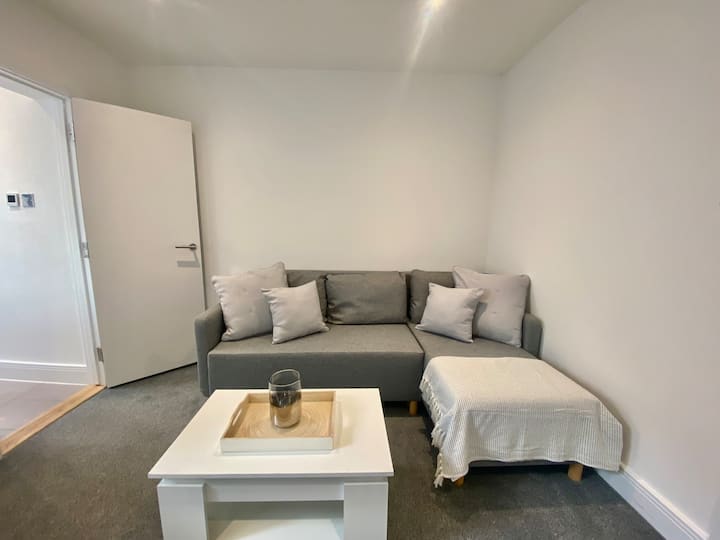 Lovely 1 Bedroom Apartment In St Helier - Jersey