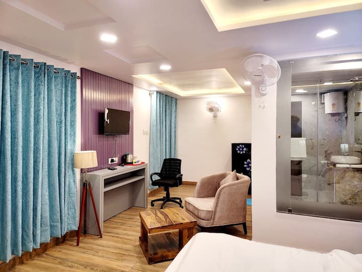 Solitude The Boutique Hotel - Haldwani