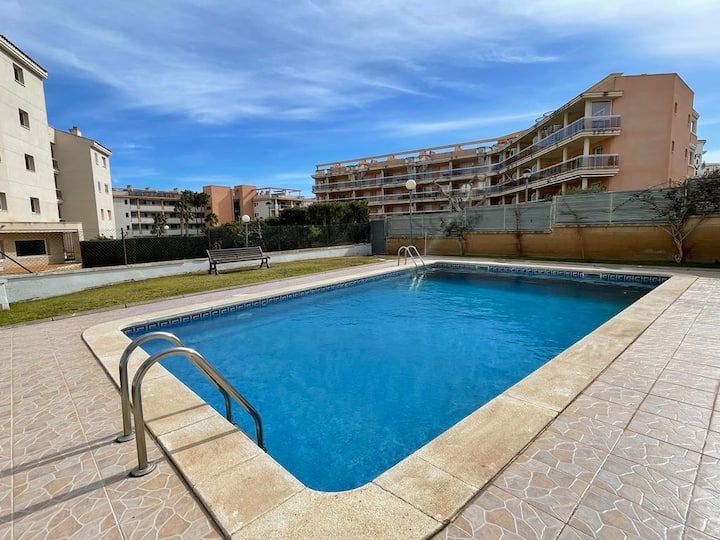 00133- Hermoso Atico Con Piscina - Miami Playa