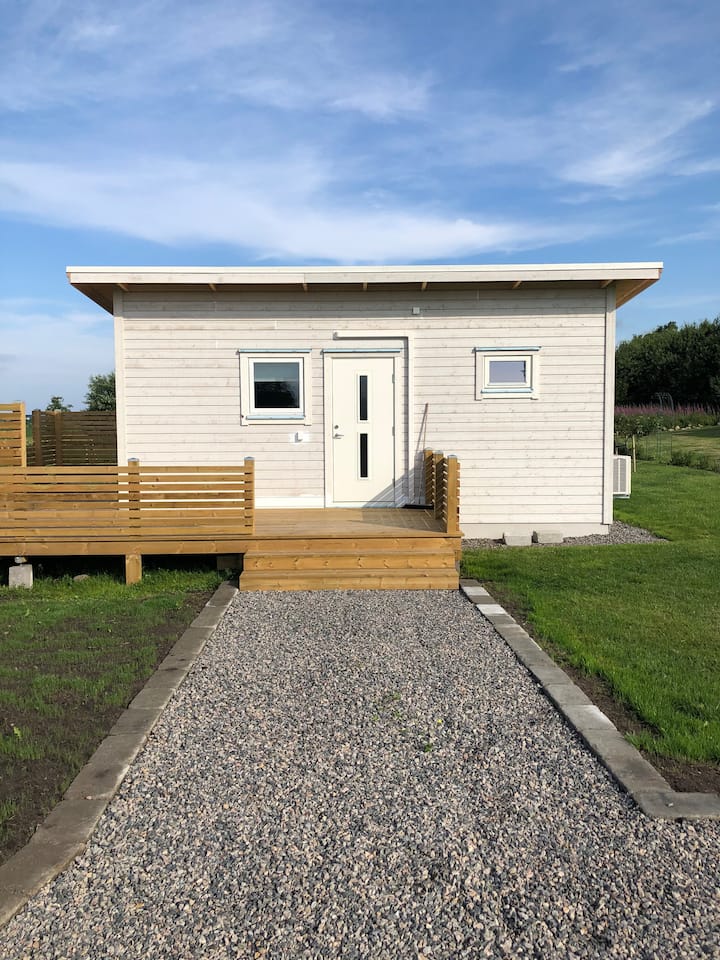 Attefalls Hus
     Med öPpet Landskap - Varberg