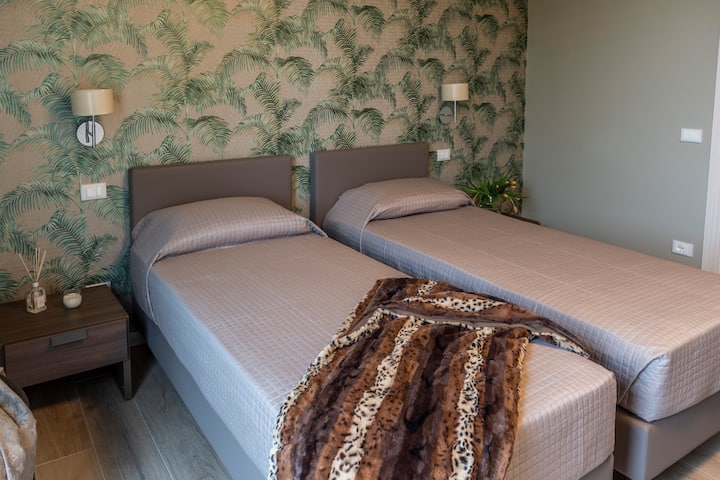 Tenuta Con Vigneto In Valpolicella,   Vista Lago - Garda