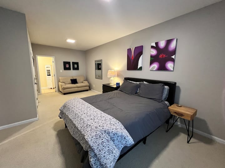 Spacious And Modern Basement Apartment In Cary. - 卡瑞