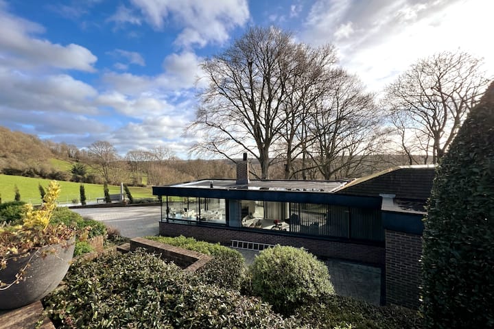 The Glass House, Outstanding Rural Views - Shere