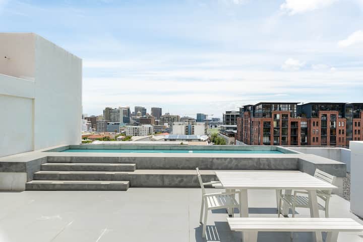 Modern Apartment 3 I Mountain Views I Wifi I Pool - Cape Town
