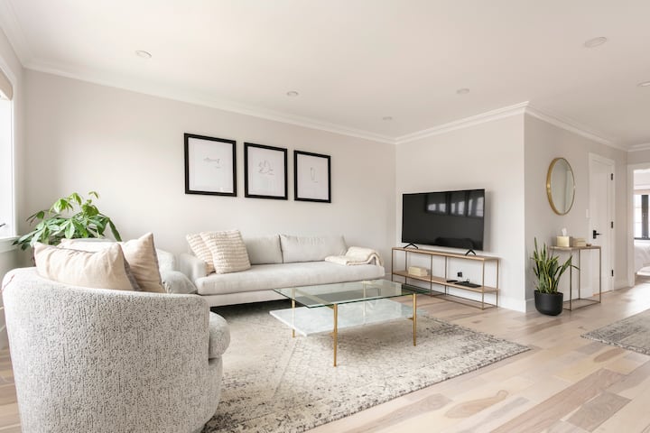 Duplex Smart Home 2 Bed 2 Bath - New York City