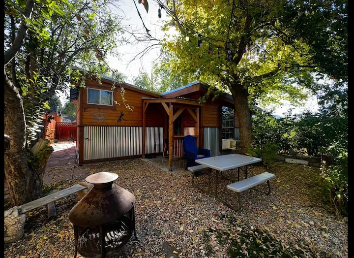 Dragonfly Cabin - Walk To River & Hot Springs! - Lava Hot Springs, ID