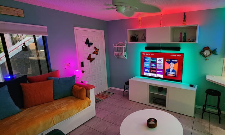 Get Naughty By Nature & Experience Florida Vibe - Land O' Lakes, FL