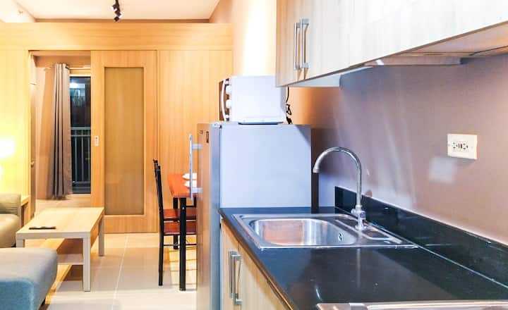 Best Deal! 1br Unit @ Shore By Moa, 55" Tv Netflix - Pasay