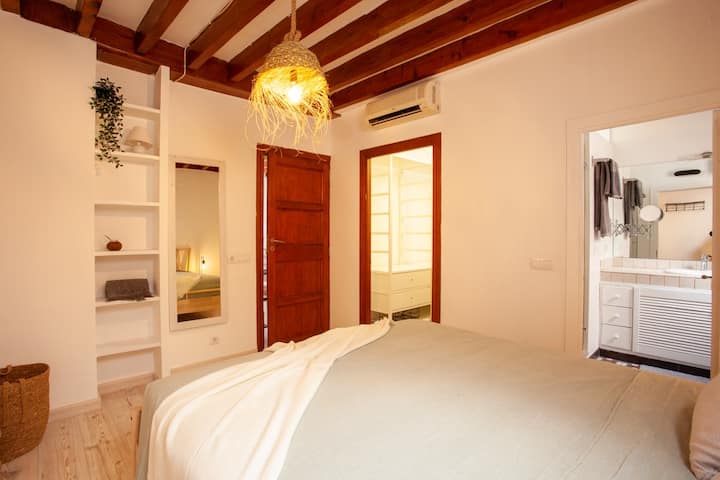 Cozy Apartment Close To The Cathedral - 팔마