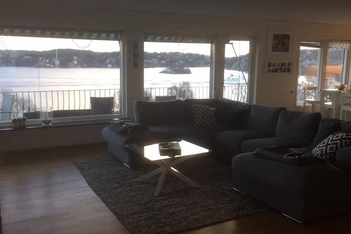 Villa Med Sjöutsikt Och Närhet Till City - Vaxholm