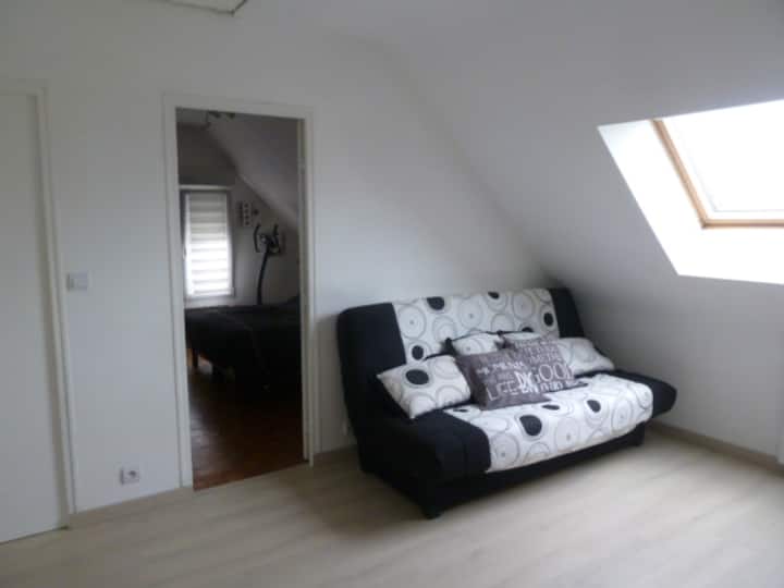 2 Chambres Avec Bureau Une Grande Salle De Bain - Lancieux