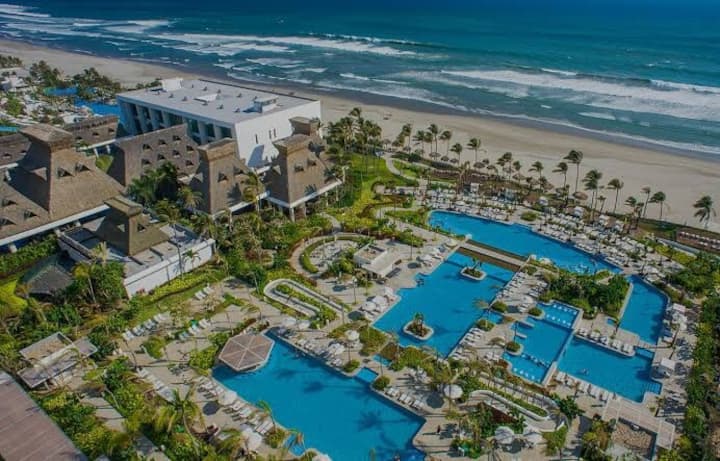 Lugar Encantador Con Alberca Cerquita A La Playa. - Acapulco