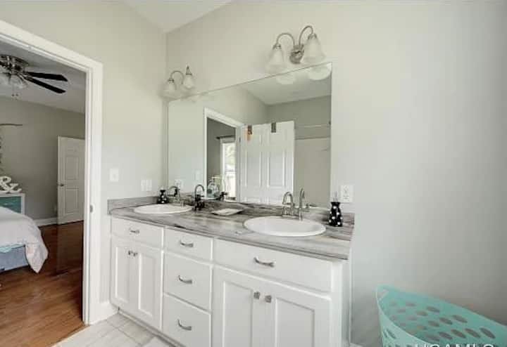 Cheerful 2-bedroom Home Near Downtown Cullman - Cullman, AL