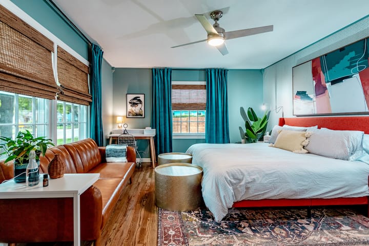 Mckenzie Corner- Inspiring Stay- Long Term Welcome - Waco, TX