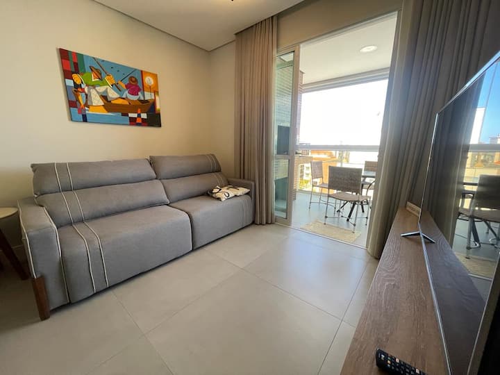 Lindo Apartamento A 300 M Da Praia De Palmas - Governador Celso Ramos