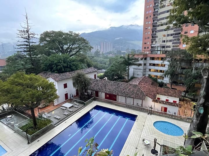 Cómoda Y Práctica Apartamento En Niquia - コパカバナ