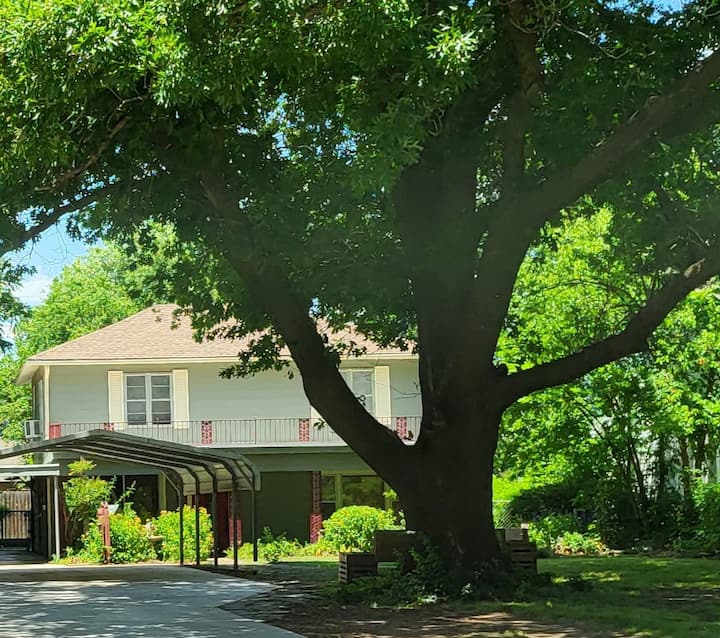 Trail's Inn (Entire Home) - Marlow, OK