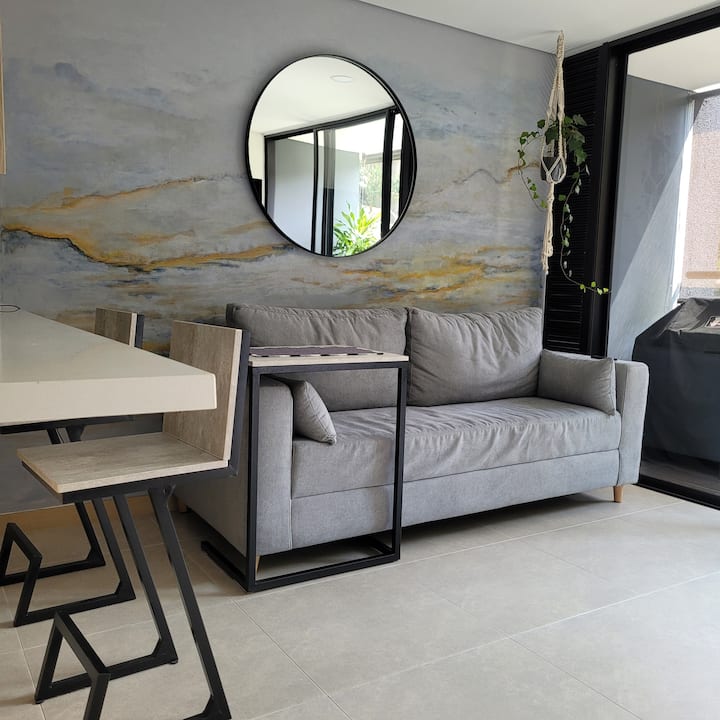 El Poblado-hermoso Apartamento - Medellín