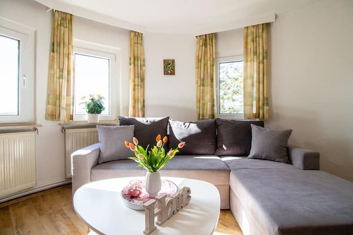 Burg Rotraut #6 - Sellin