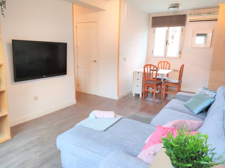 Acogedor, Amplio Y Luminoso - Madrid