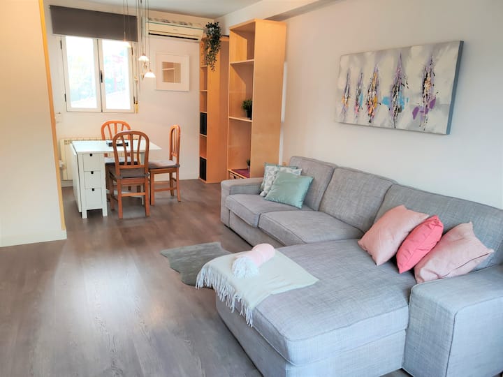 Confortable Y Amplio. Luminoso Y Exterior - Madryt