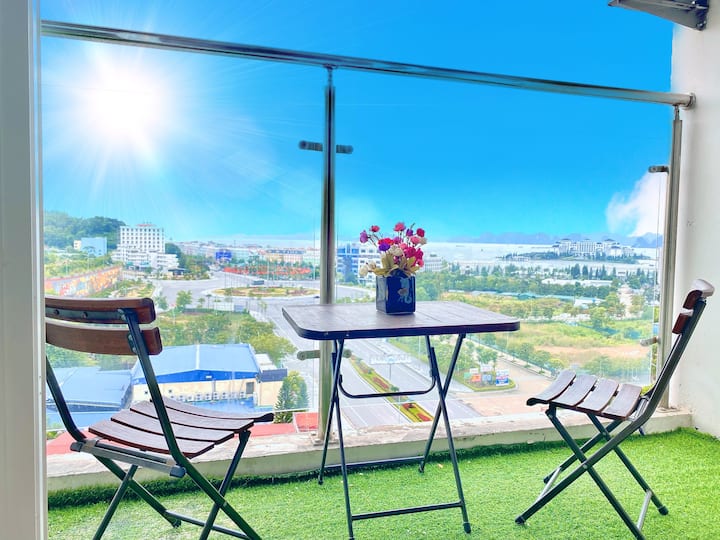 Central 3 Bedroom Apartment - 海防市