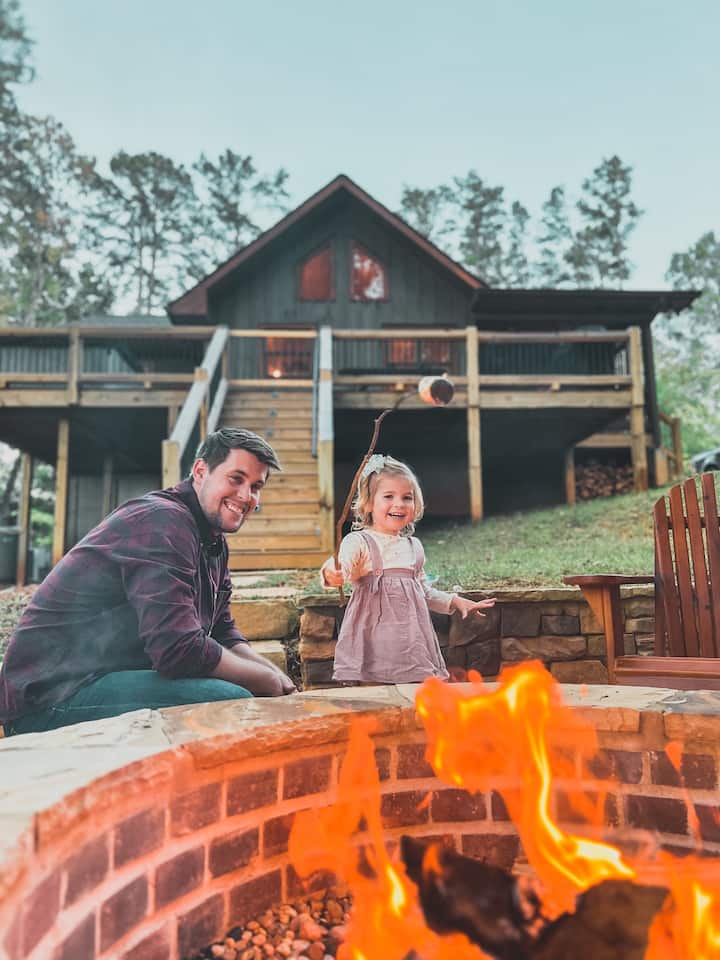 Hammock+pine: Mountain View, Hot Tub, Pet Friendly - Ellijay, GA