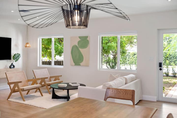 Boutique House Near The Beach - Hollywood, FL