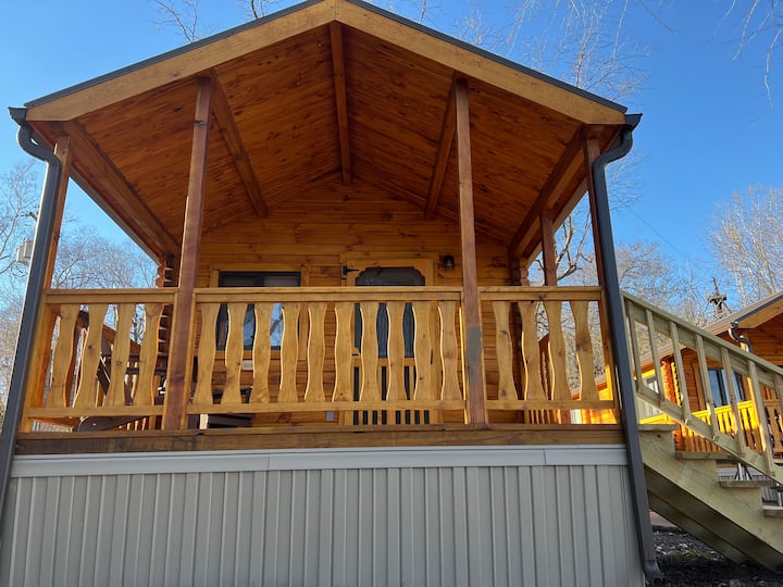 Riverview Log Camping Cabin On The Potomac River - Harpers Ferry, WV