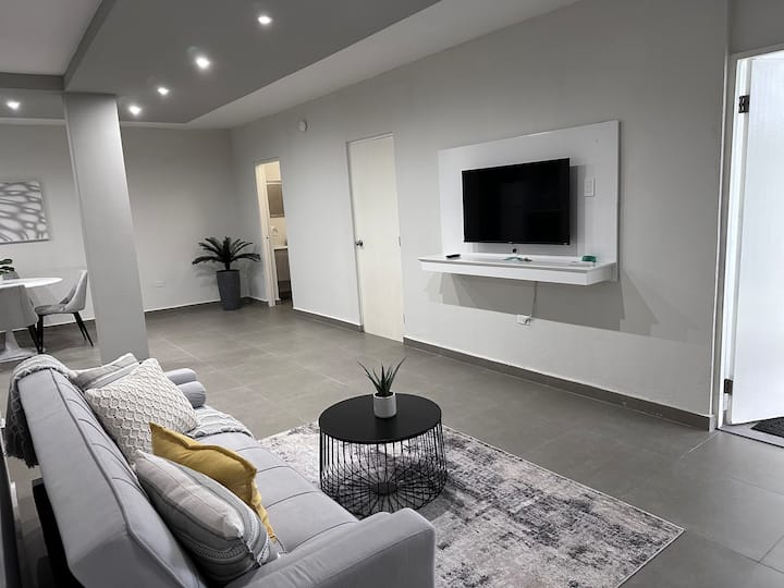 Amazing Apartment In Metro Life! - San Juan