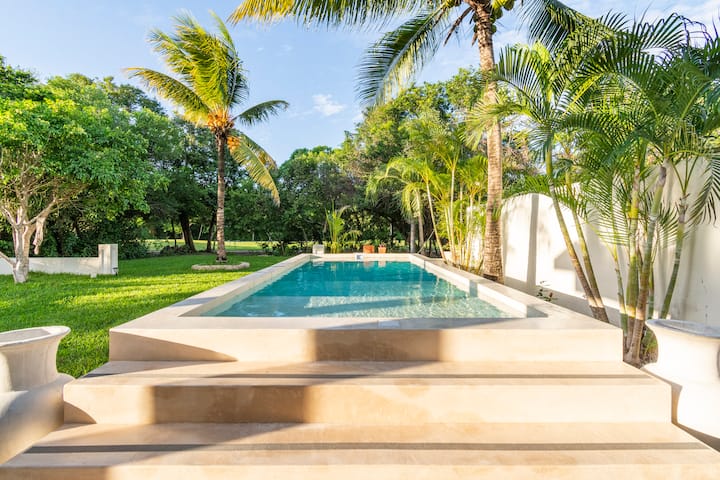 Casa Miloba : Agradable Villa Con Piscina - Puerto Aventuras