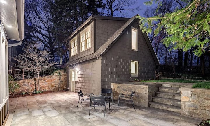 Private Two Story Guesthouse In Takoma Park - Maryland