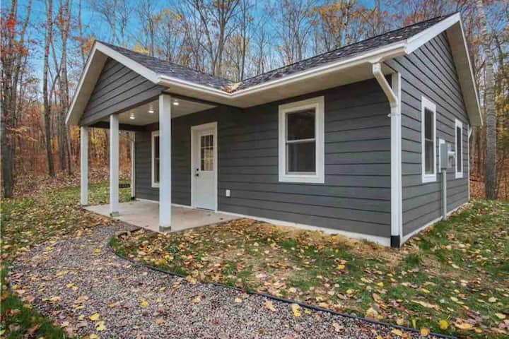 Cozy 2br Tiny Cabin In The Woods - Wisconsin