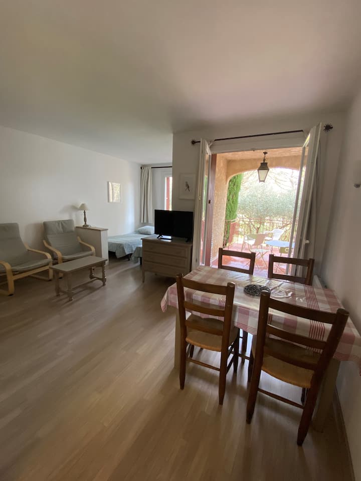 Studio 3  Au Calme, Balcon , Proche Thermes - Esparron-de-Verdon