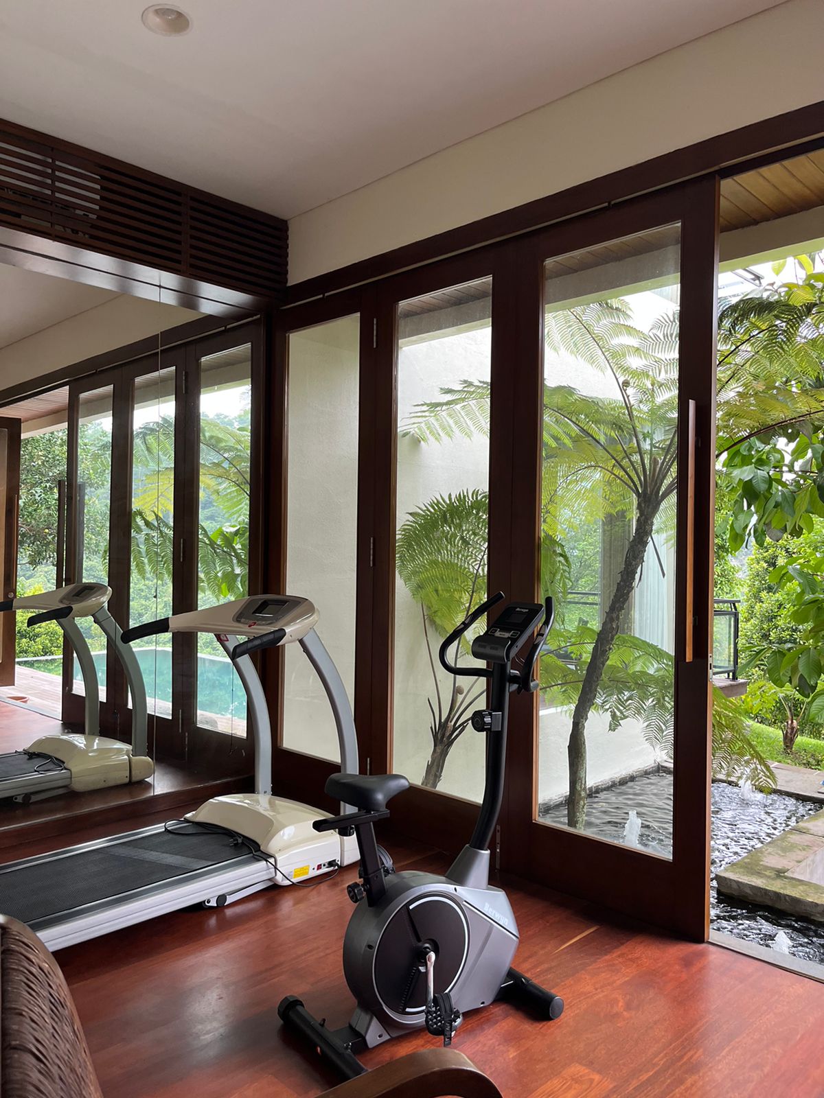 Ella House No. 1, Sentul City - Houses for Rent in Kecamatan Babakan ...