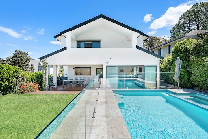 Villa Royale With Pool - Manly